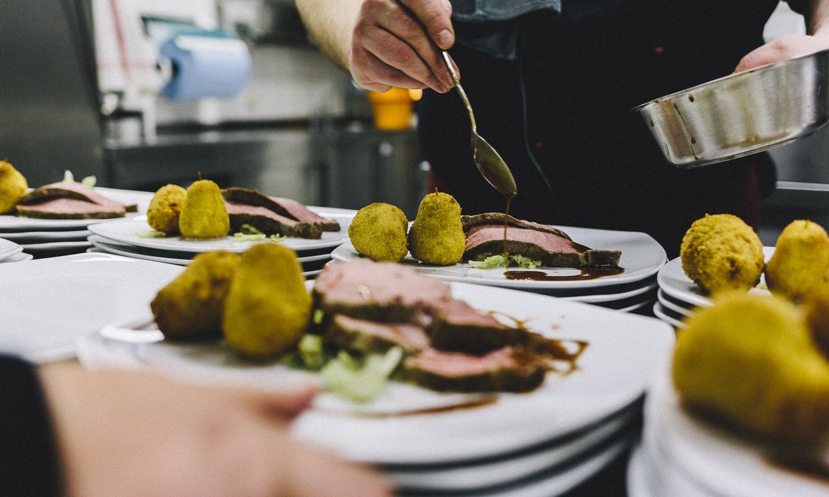 Candle Light Dinner in der Mensa